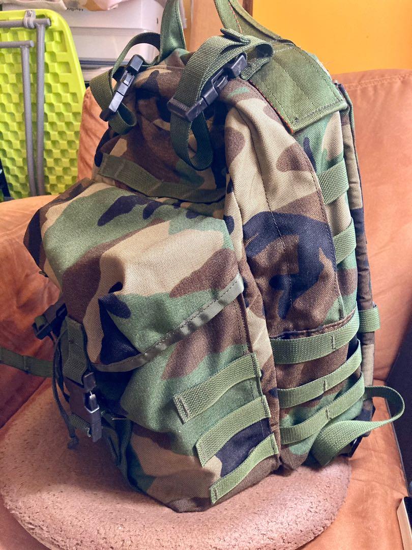 USGI Army patrol pack woodland molle II not 3 day assault pack, 男裝, 袋 ...