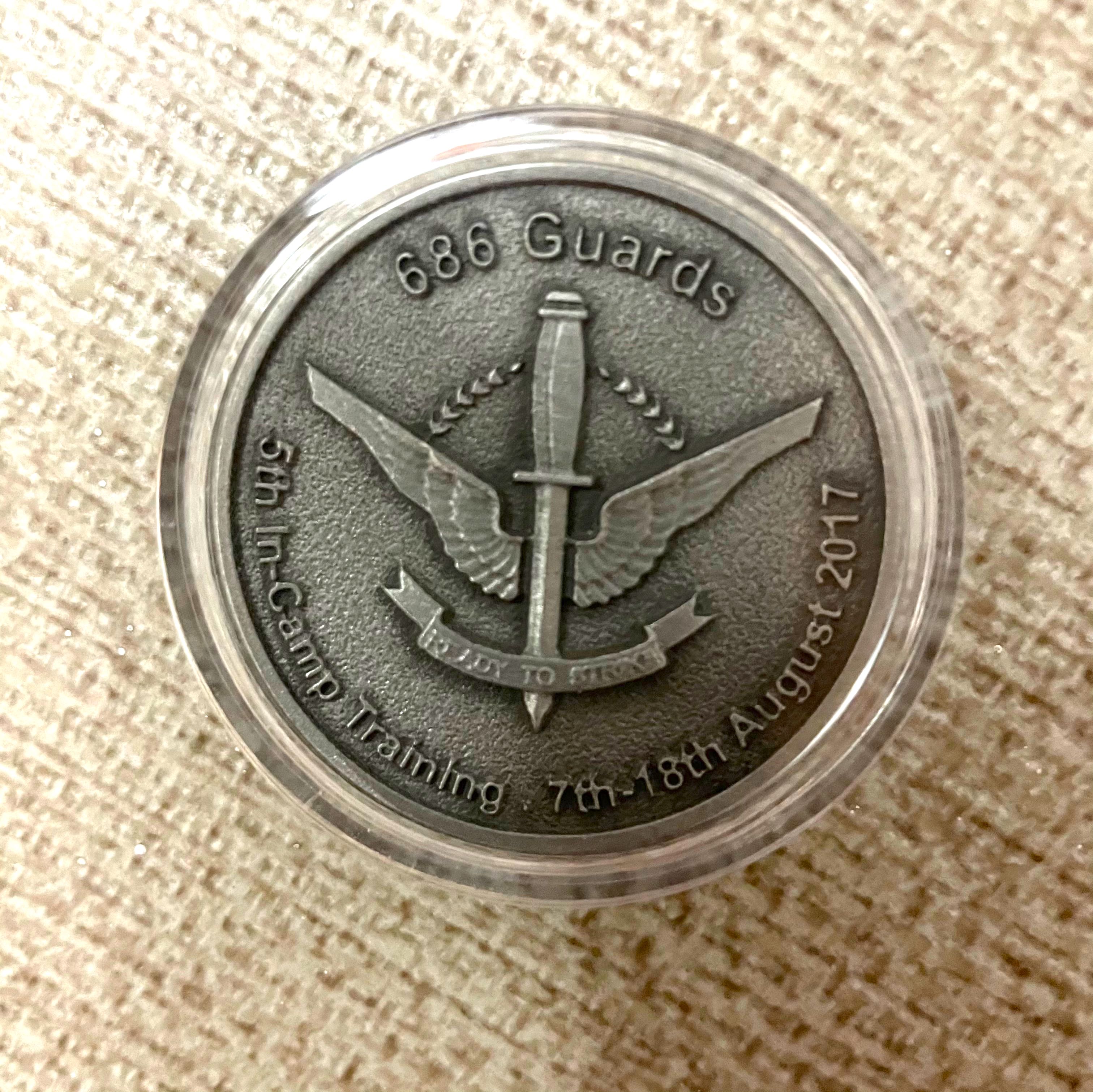 Commemorative CO Coin from 686 Guards Battalion Collectible, Hobbies ...