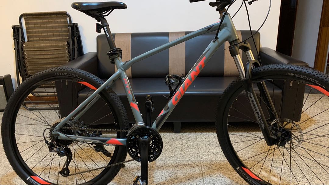Giant ATX 830, Bicycles & PMDs, Bicycles, Mountain Bikes on Carousell