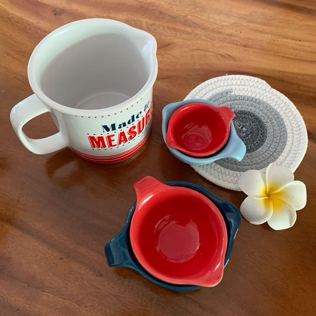 Jamie Oliver measuring cups, Furniture & Home Living, Kitchenware ...