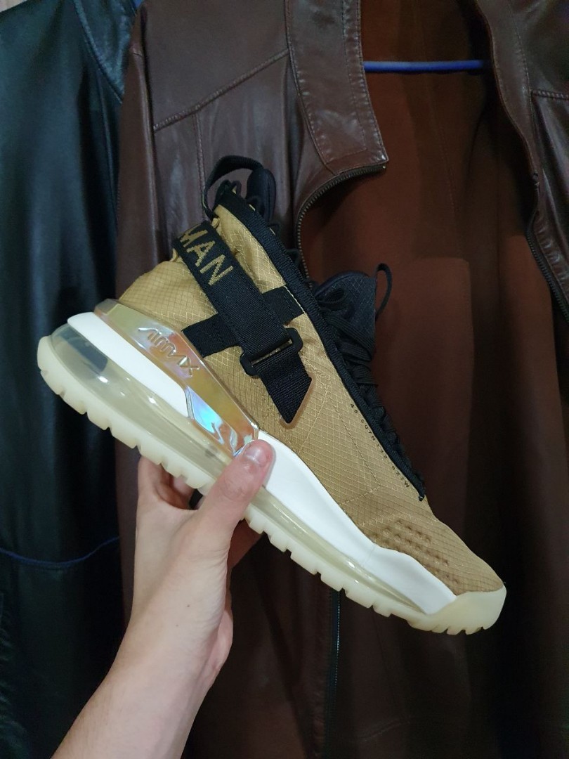 JUMPMAN (GOLD), Men's Fashion, Footwear, Sneakers on Carousell