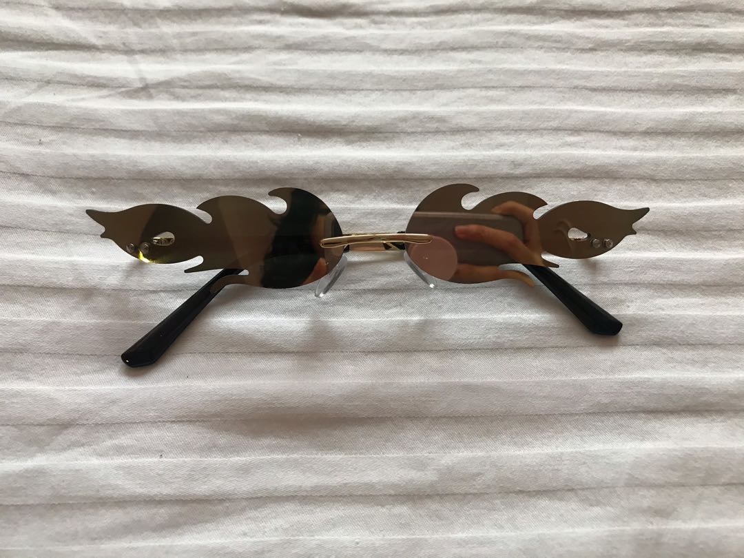 Vintage Reflective Fire Sunglasses, Women's Fashion, Watches ...