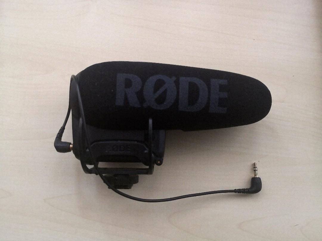 Rode Videomic Pro Plus, Photography, Video Cameras on Carousell