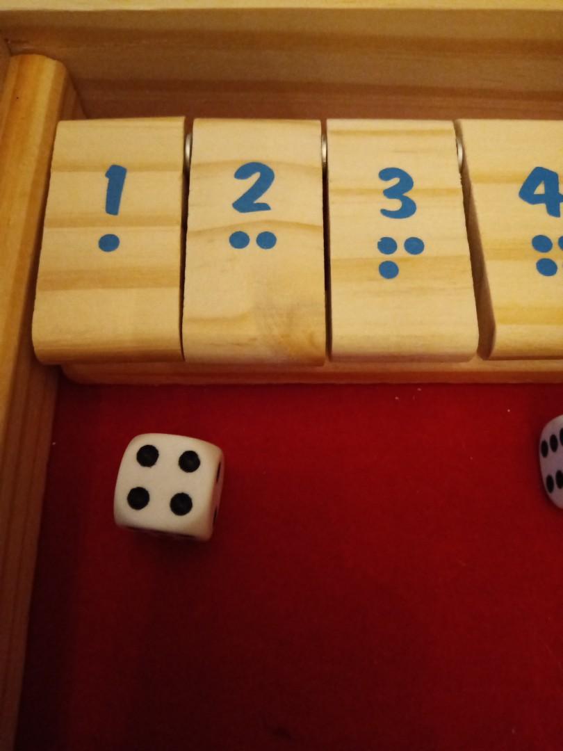 SMIGGLE Giggle and Roll Game, Hobbies & Toys, Toys & Games on Carousell