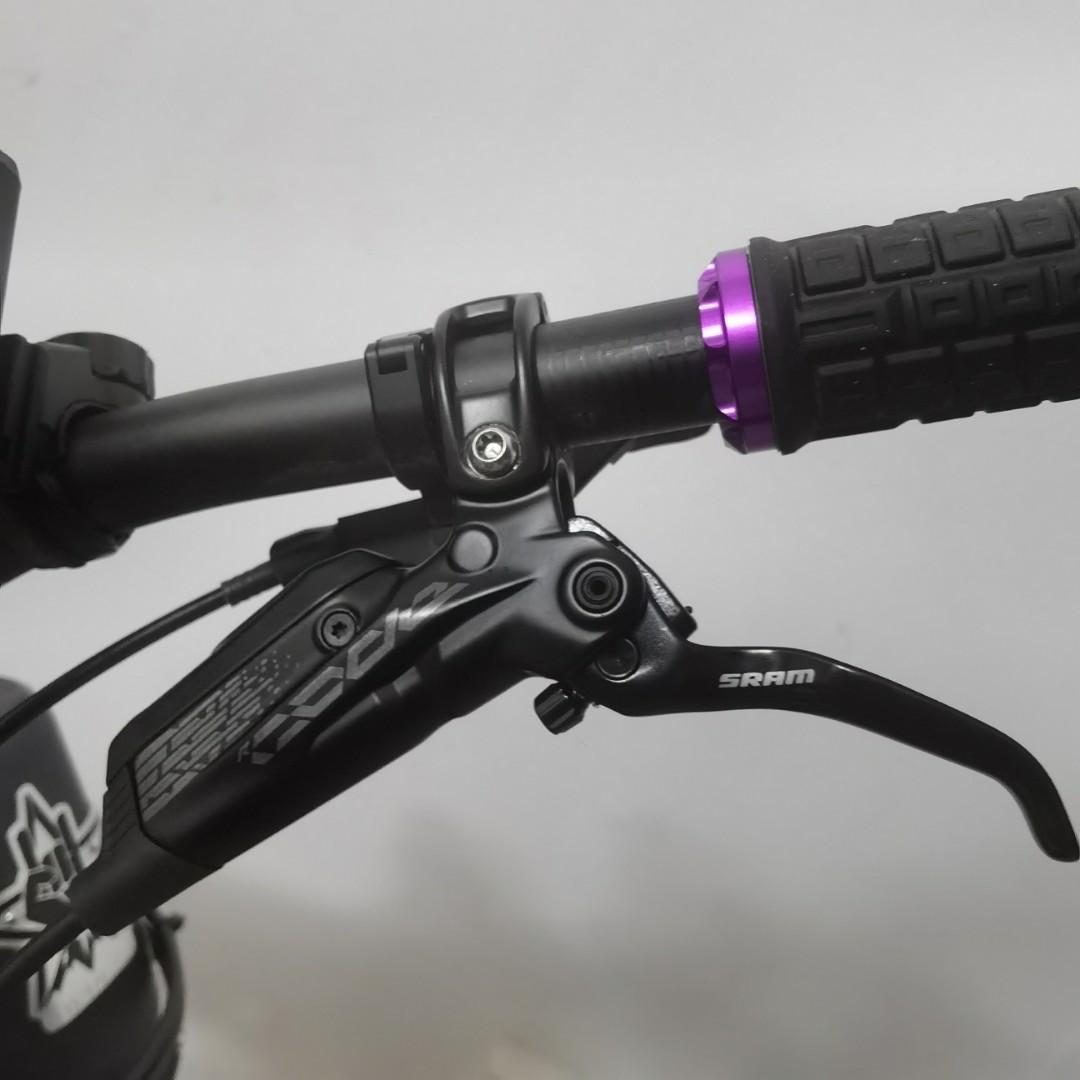 Sram Code R brake set with rotor 1 month old, Sports Equipment ...