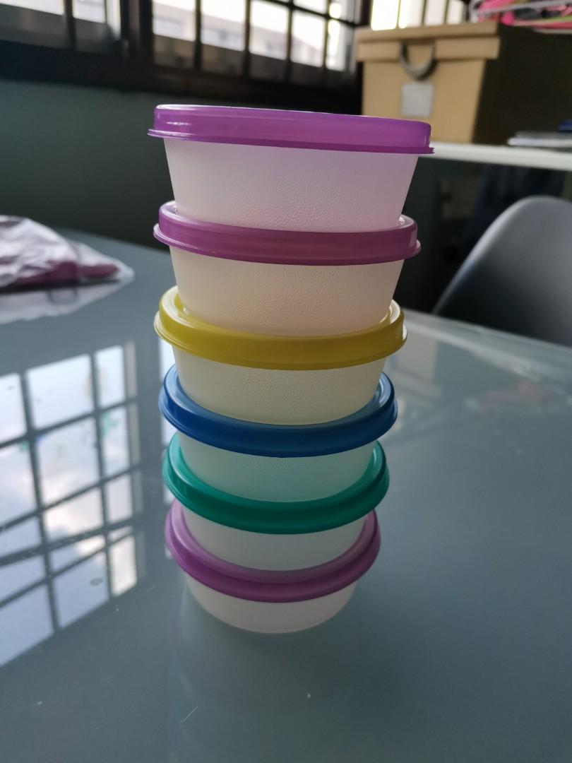 Tupperware small round container, Furniture & Home Living, Kitchenware ...