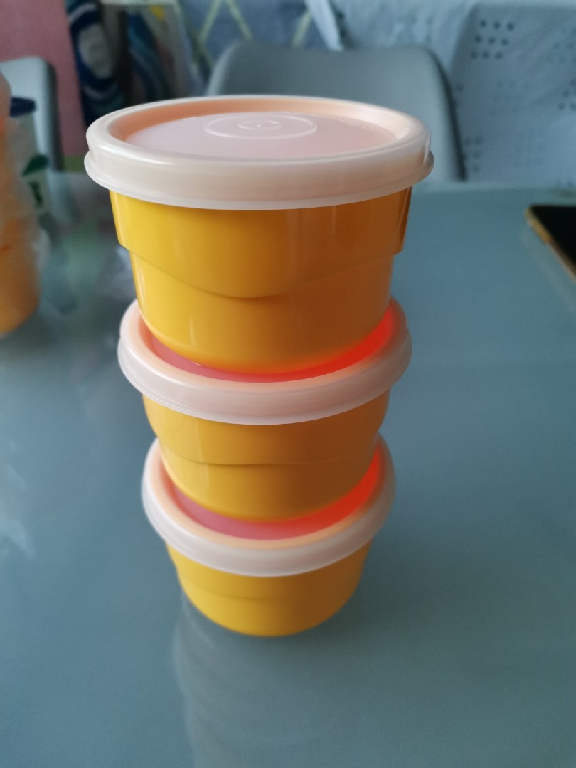 Tupperware small round container, Home Appliances, Kitchenware on Carousell