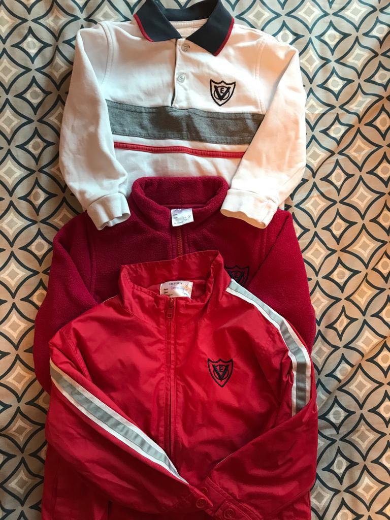 Victoria uniform 維多利亞校服 書包, 兒童＆孕婦用品, 嬰兒及小童流行時尚 - Carousell