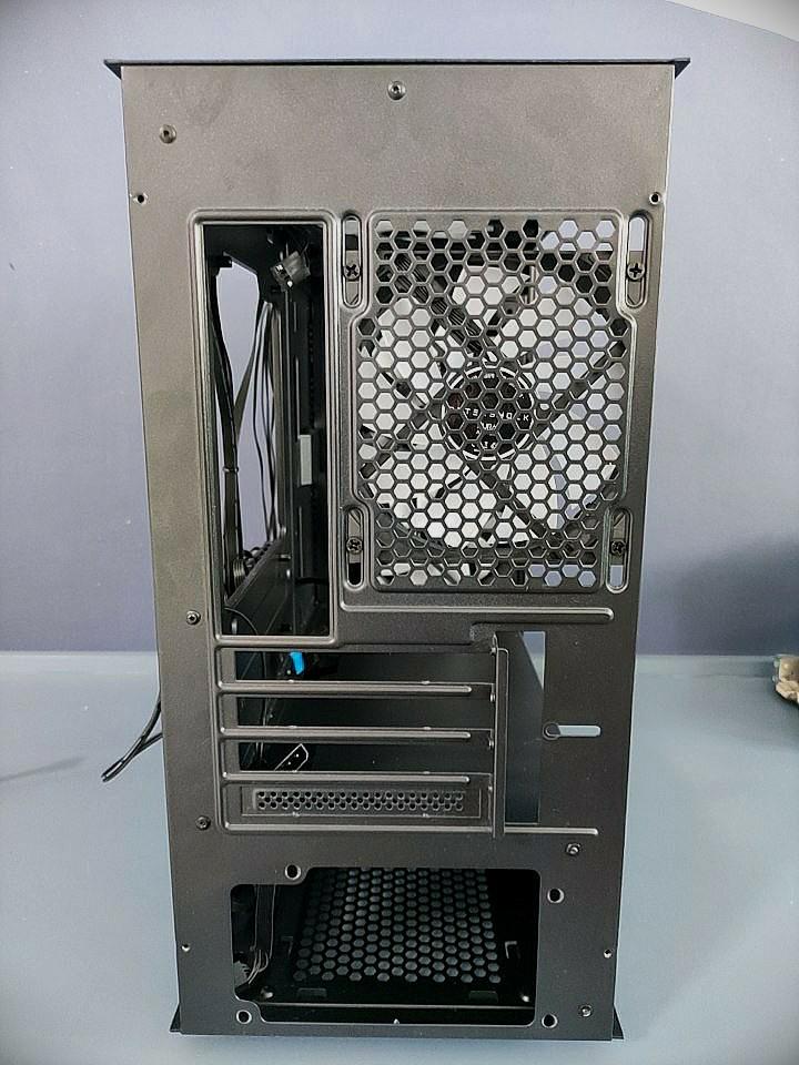 Aftershock Bolt PC case (Rgb fans included), Computers & Tech, Parts ...