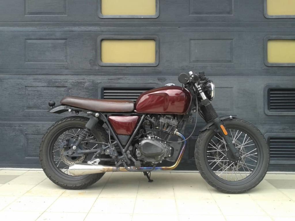 Brixton 150 Cafe Racer Modified | Reviewmotors.co