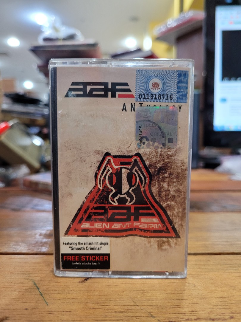 (Cassette) Alien Ant Farm - Anthology, Hobbies & Toys, Music & Media ...