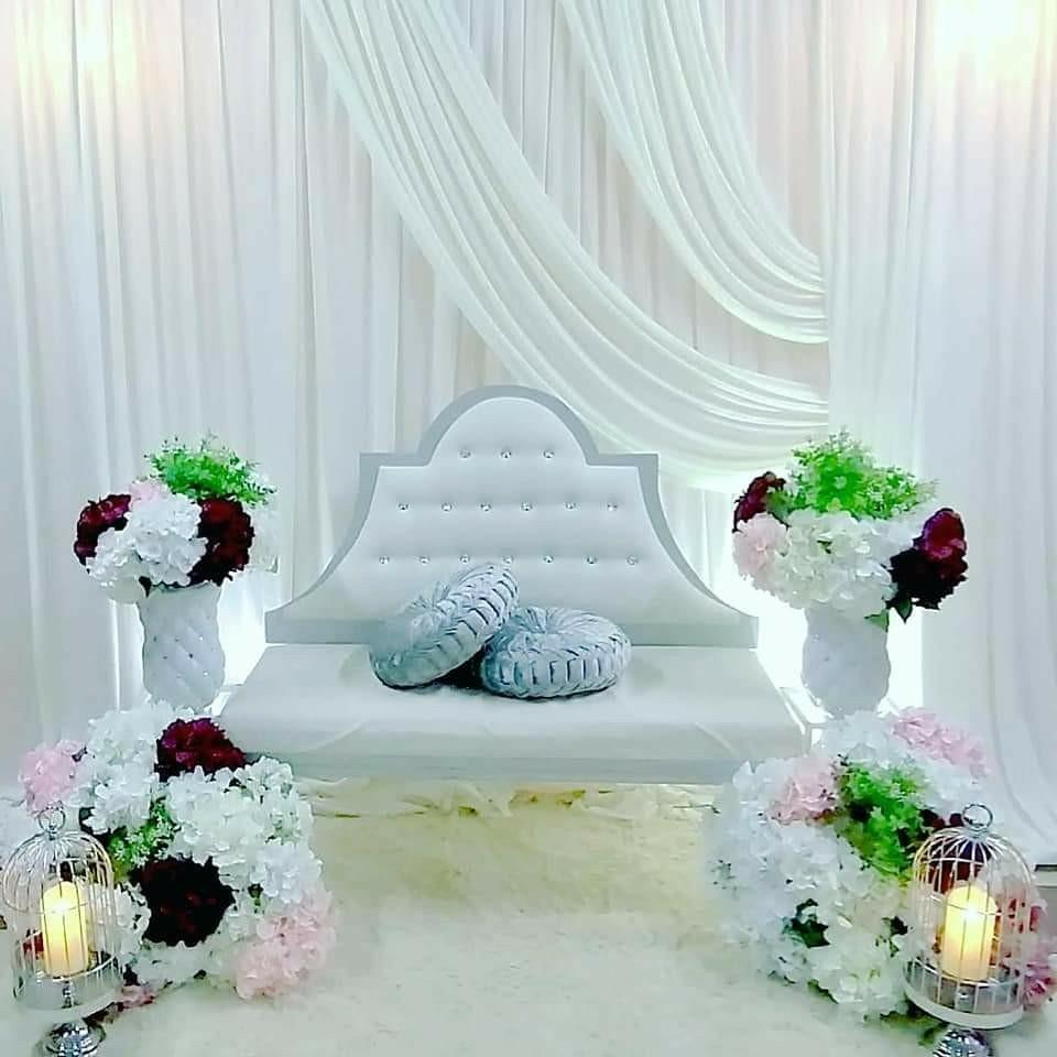 Dais home/venue/ballroom, Hobbies & Toys, Memorabilia & Collectibles ...