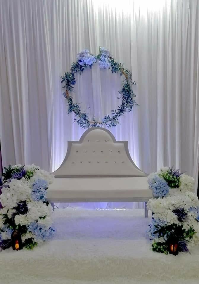 Dais home/venue/ballroom, Hobbies & Toys, Memorabilia & Collectibles ...