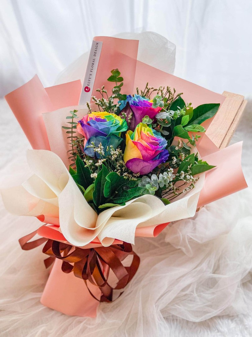 Ecuadorian Rose Flower Bouquet delivery by elvy's, Furniture & Home ...