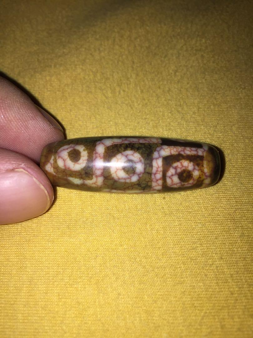 {FS138} 百年九眼血龙纹天珠 9 eyes Centuries Old Tian Zhu Dzi, Women's Fashion ...