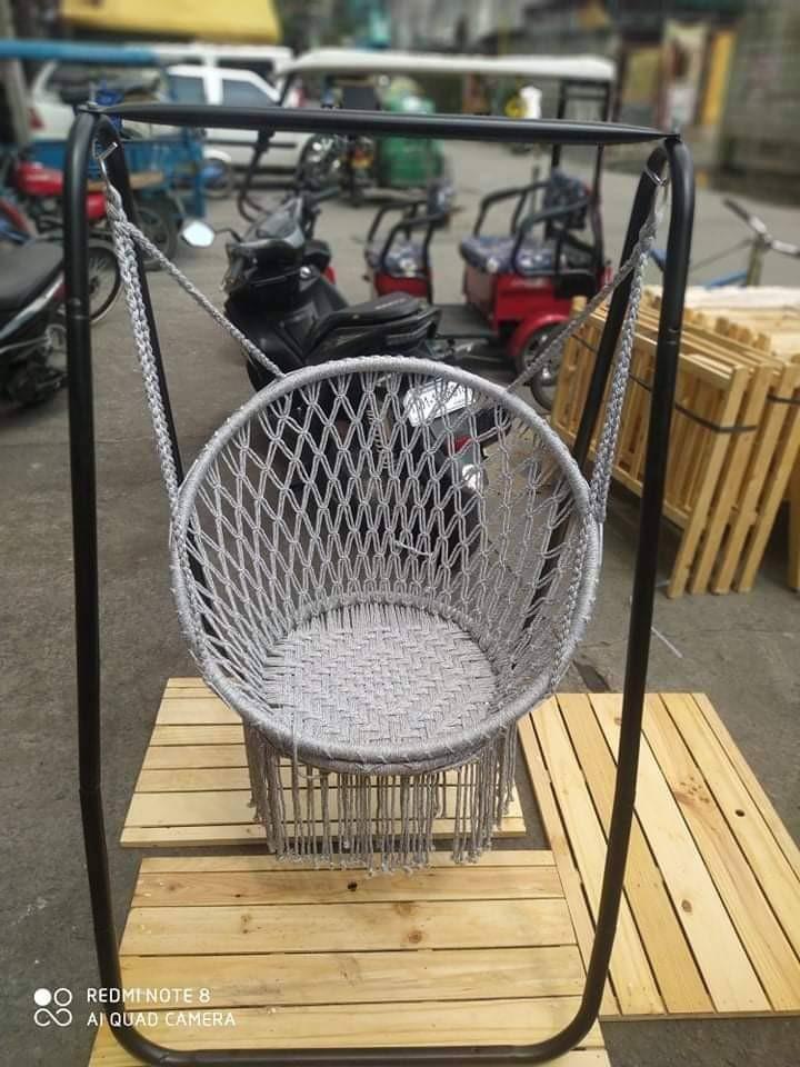 Hanging Round Swing with Metal Stand, Babies & Kids, Baby Nursery ...