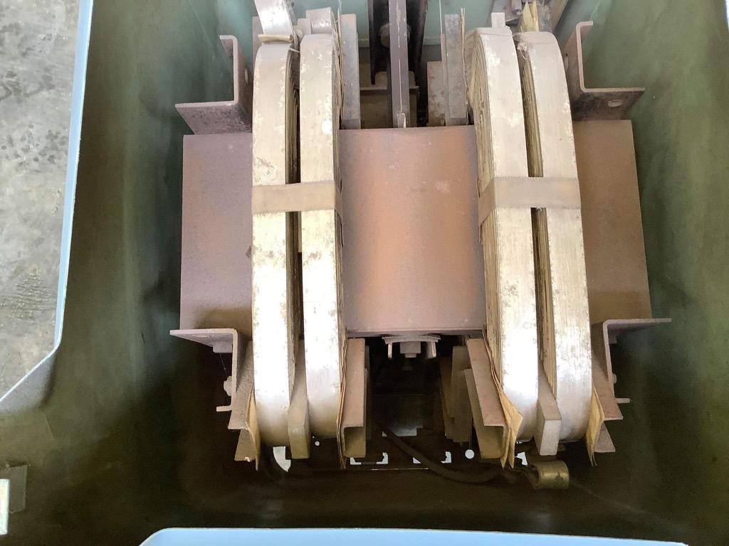 Hitachi Welding Machine 500 Amperes (Japan Surplus), Commercial ...