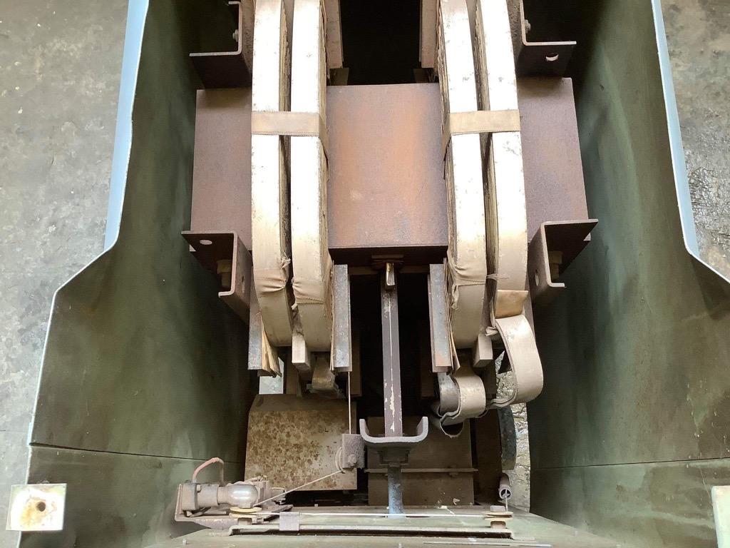 Hitachi Welding Machine 500 Amperes (Japan Surplus), Commercial ...