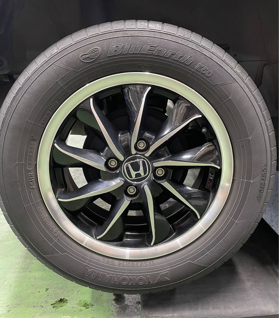 Honda sports rims 14inch 4x100 PCD with Yoko tyres, Car Accessories ...