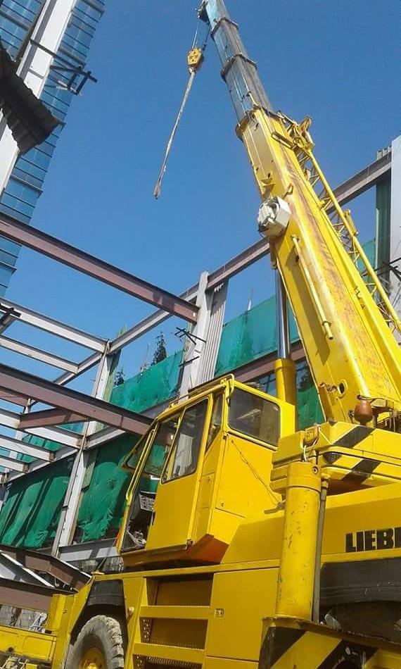 Mobile Crane for Rent, Business Services, Industrial Equipment Rental ...