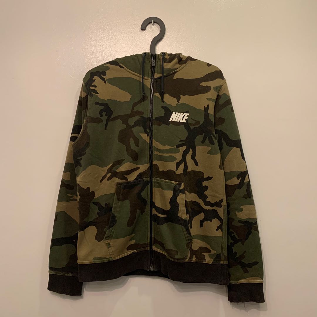 Nike Camouflage Jacket, Men's Fashion, Tops & Sets, Hoodies on Carousell