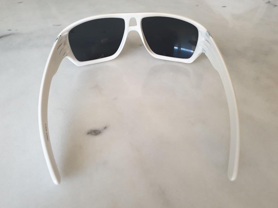Oakley dispatch 1, Men's Fashion, Watches & Accessories, Sunglasses ...