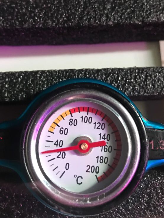 Coolant temperature meter, Car Accessories, Accessories on Carousell