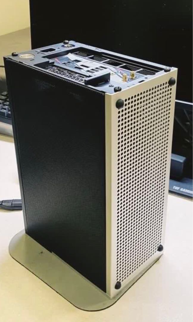 FormD T1 Silver/Black two tone (Case), Computers & Tech, Parts ...