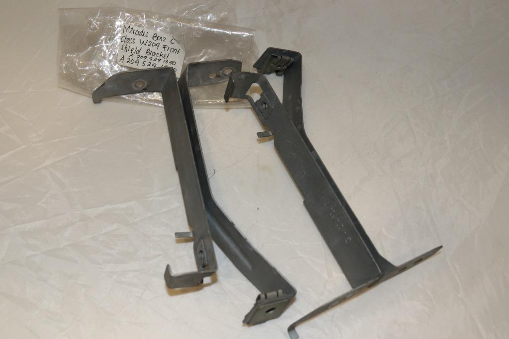 MERCEDES BENZ C CLASS W204 FRONT SHIELD BRACKET LH & RH (A 204 524 13 ...