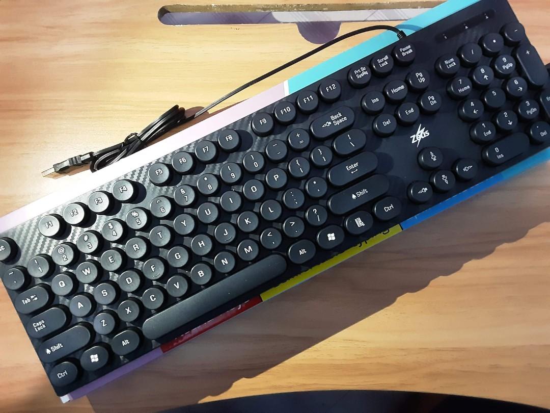 ZEUS - Wired Retro Keyboard with Round Keys, Computers & Tech, Parts ...