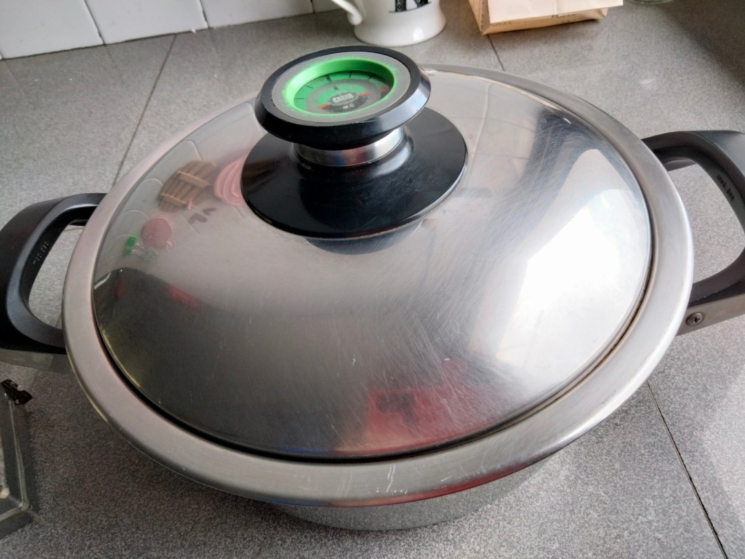 AMC stainless steel pot diameter about 20cm, Furniture & Home Living ...