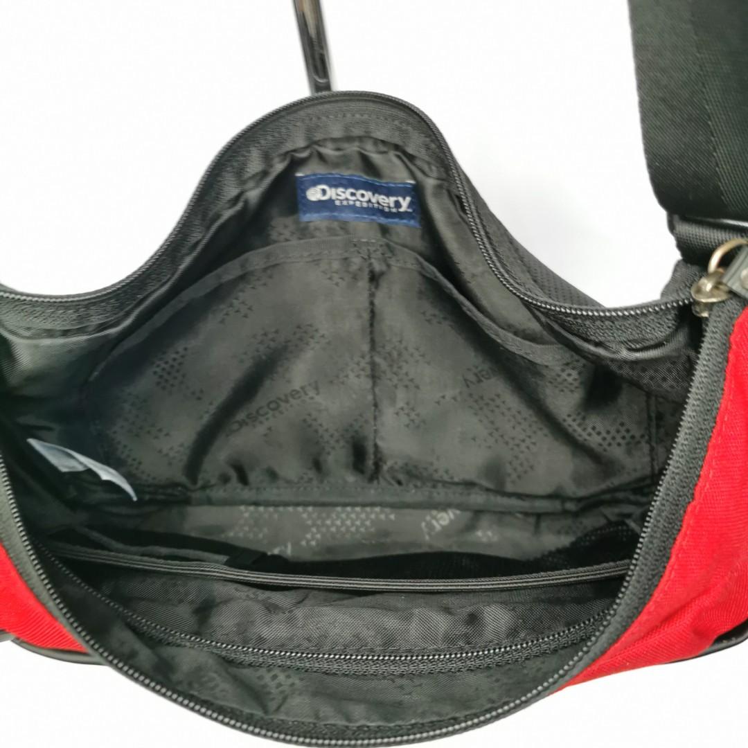 DISCOVERY SLING BAG, Men's Fashion, Bags, Sling Bags on Carousell