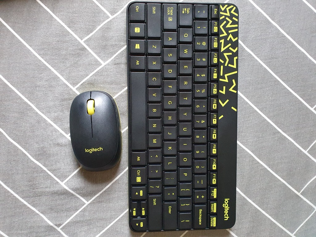 Logitech Mk240 Wireless Keyboard Mouse Combo Computers And Tech Parts And Accessories Mouse
