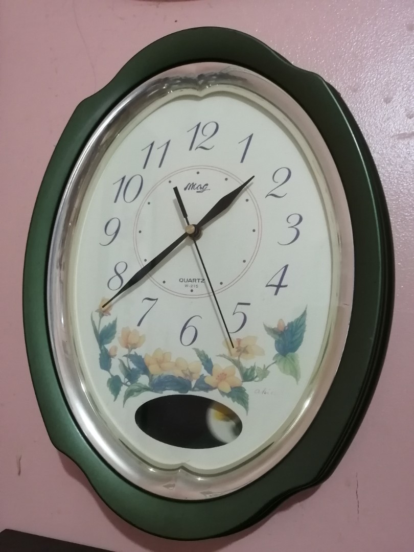 Mag wall clock, Hobbies & Toys, Memorabilia & Collectibles, Vintage ...