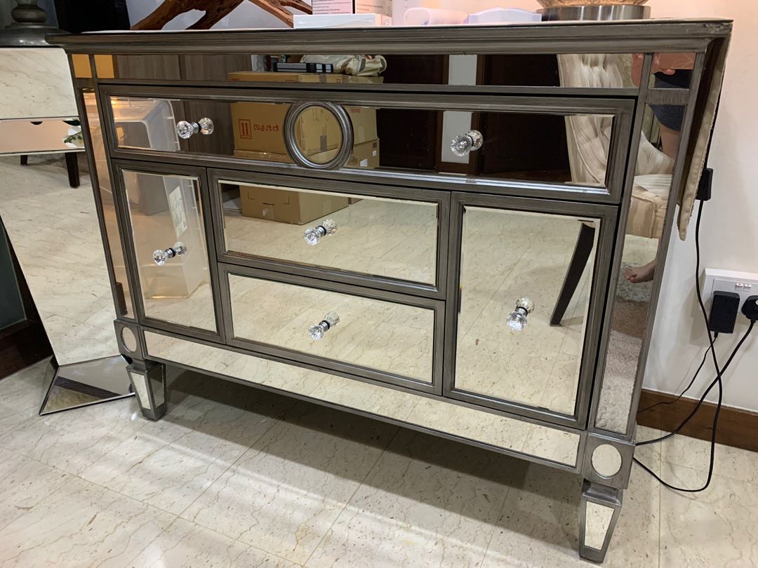 Mirrored Console, Furniture & Home Living, Furniture, TV Consoles on ...