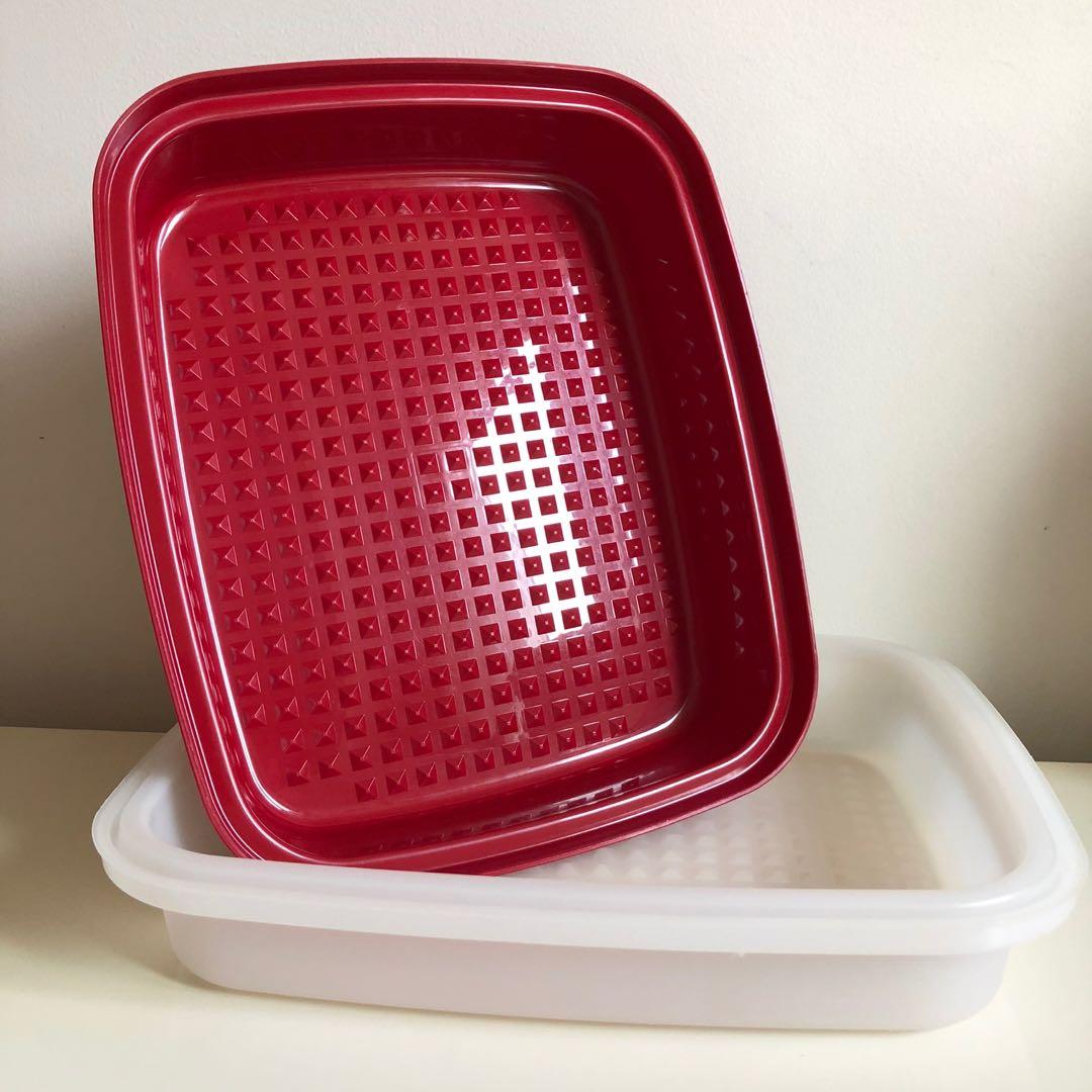 Tupperware Season-Serve container 1.9L, Furniture & Home Living ...