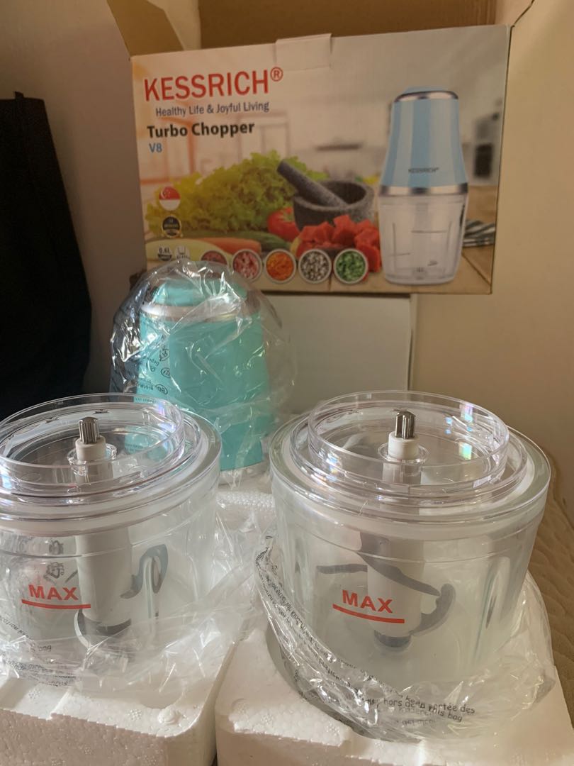 Turbo chopper v8, Home Appliances, Kitchenware on Carousell
