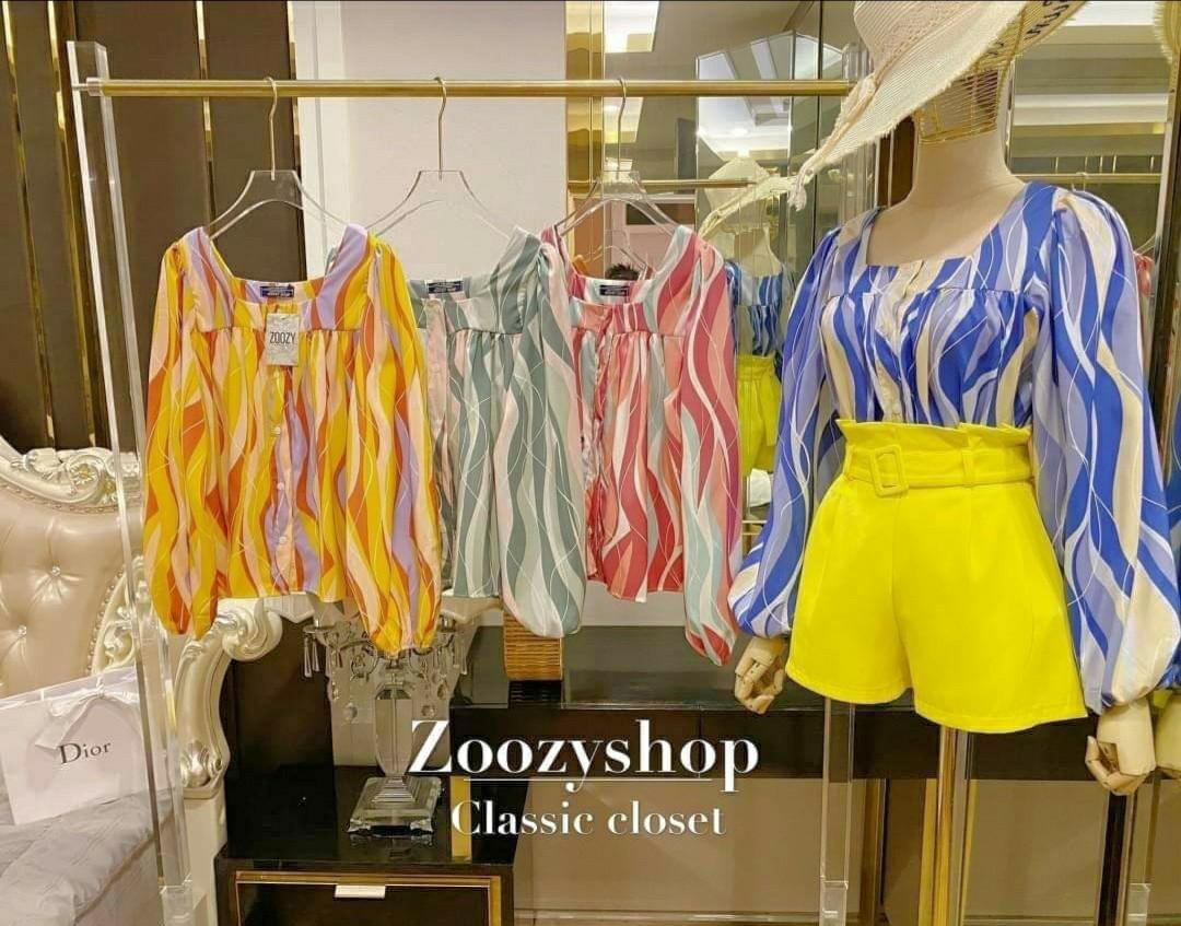 Wavy top, Women's Fashion, Tops, Blouses on Carousell