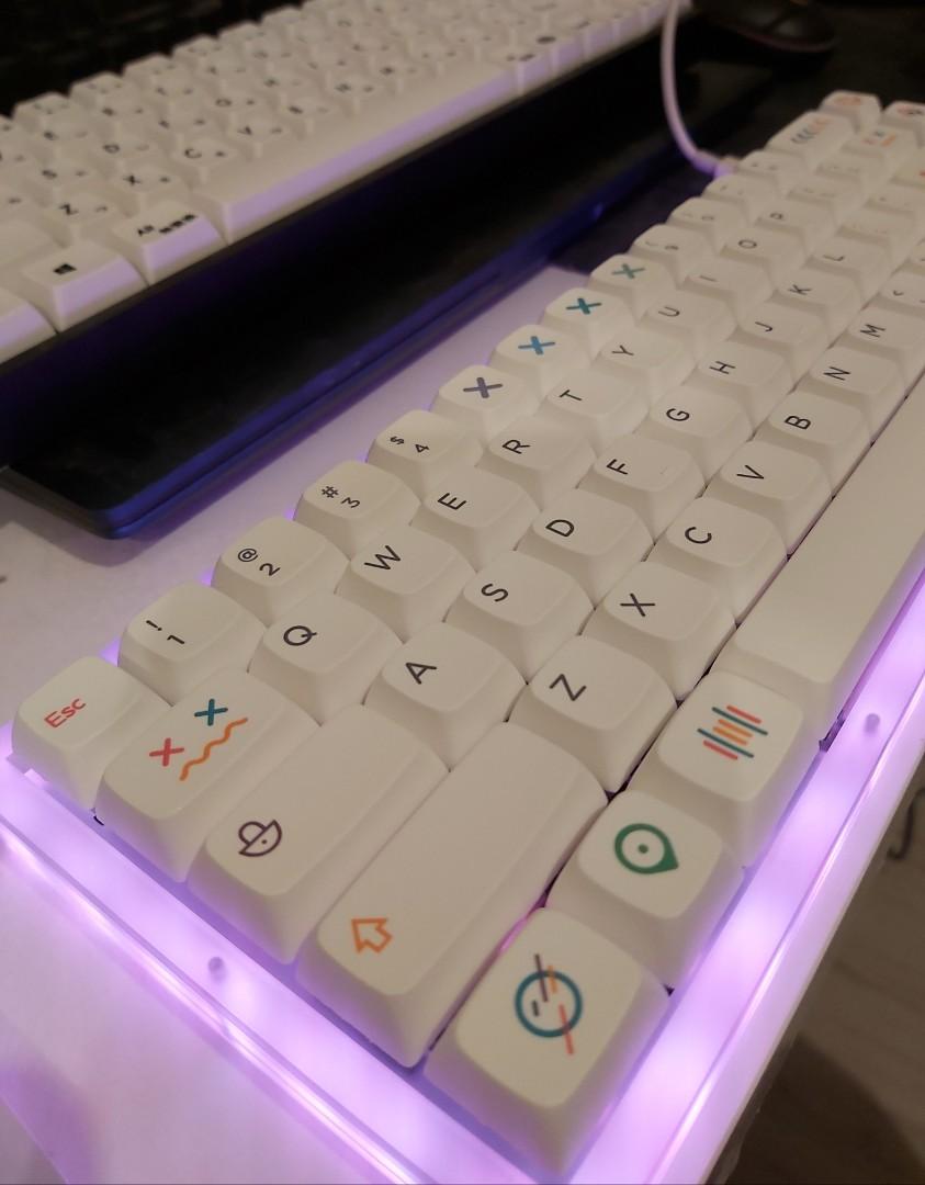 YC66 Hotswap Case and PCB w/ lubed clipped bandaid modded stabs ...