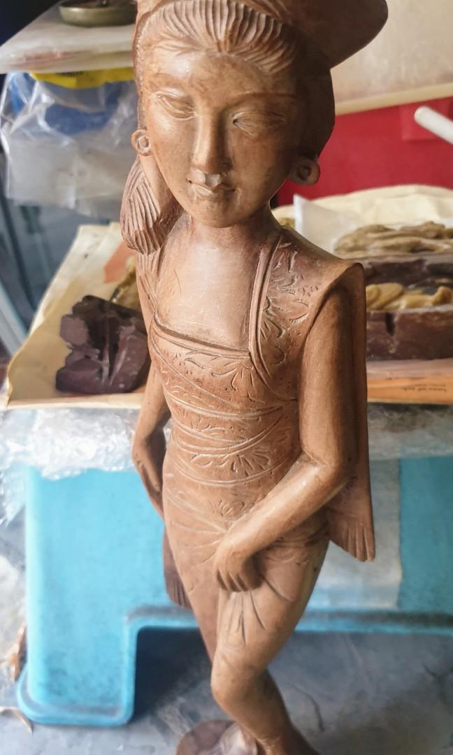 Balinese lady teak wood carving, Hobbies & Toys, Stationery & Craft ...