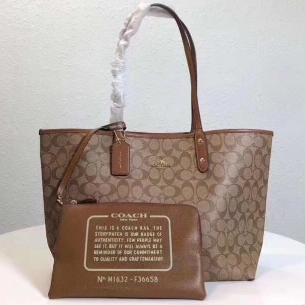 Coach Riversible Tote Bag in Signature Canvas, Women's Fashion, Bags ...