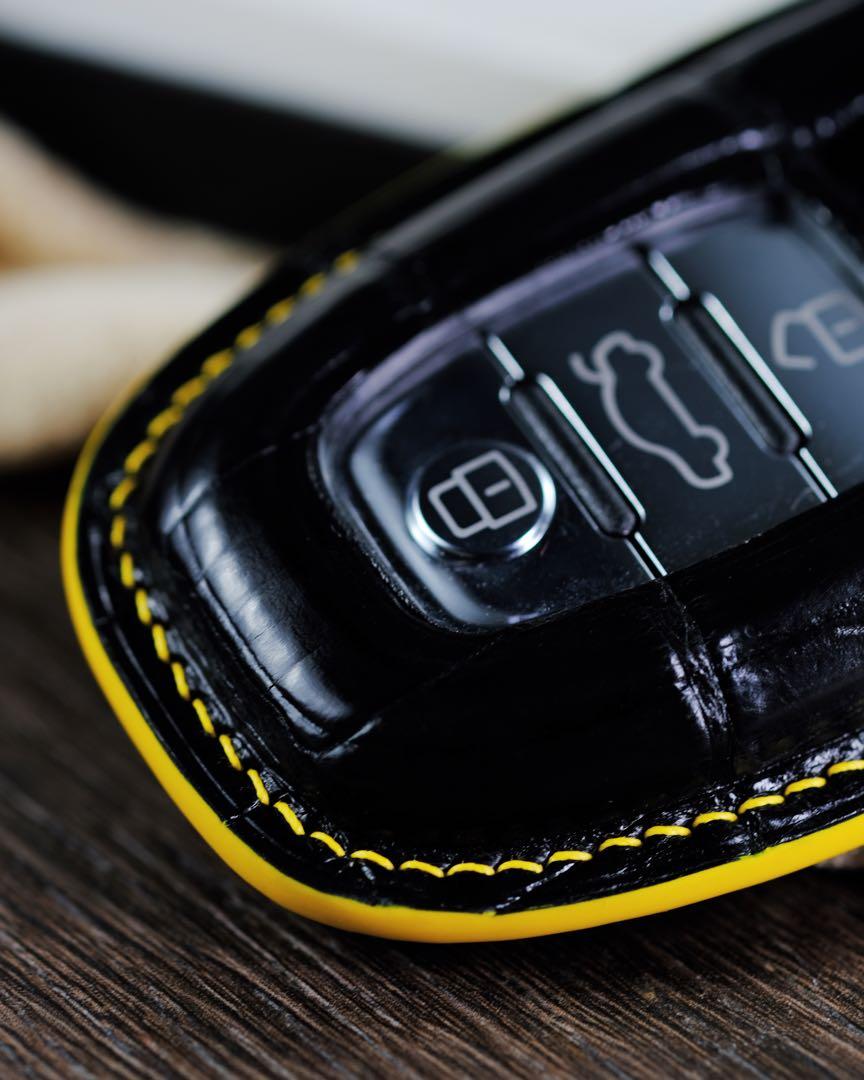 Custom Made Lamborghini Car Key Fob In Jet Black Crocodile Leathe ...