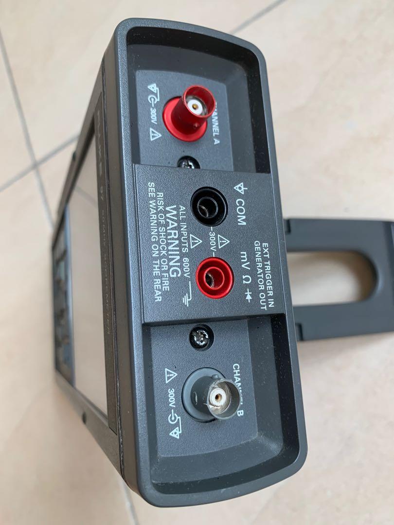 Fluke 99 Series II Scopemeter, TV & Home Appliances, Electrical ...