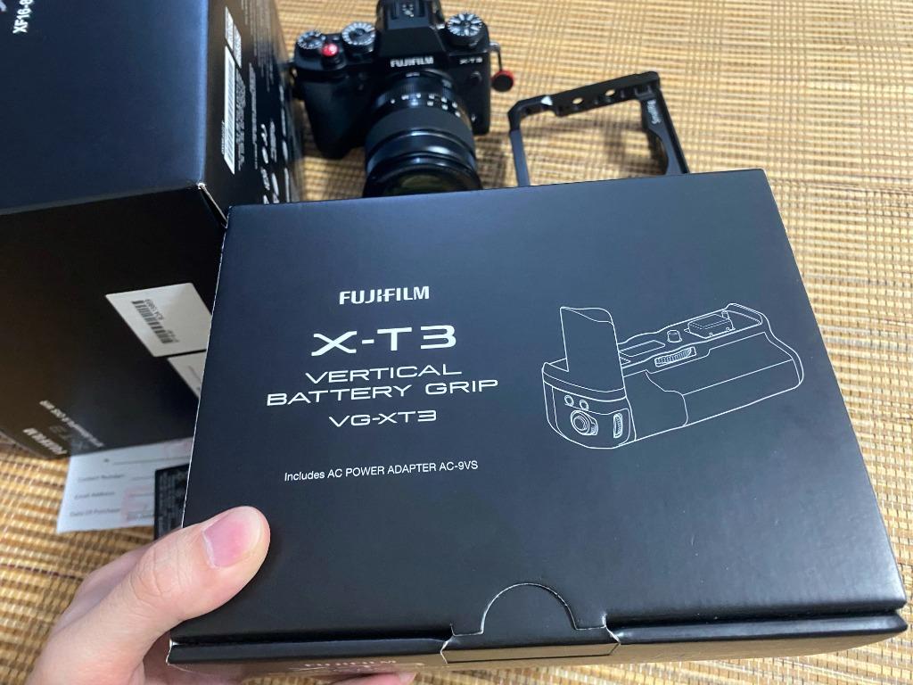 fujifilm xt3 with 16-80mm box set and Original battery handle samll rig ...
