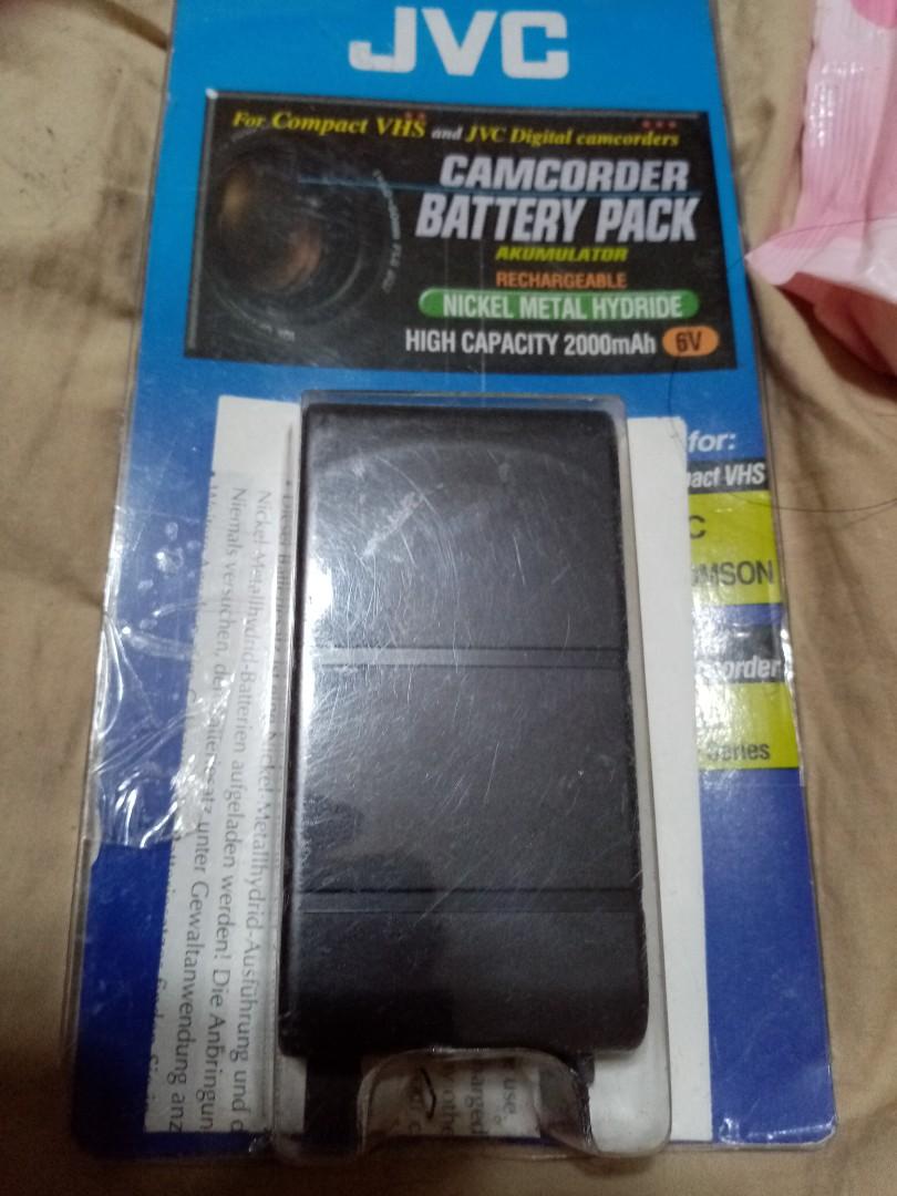 JVC CAMCORDER BATTERY PACK(ORIGINAL), Photography, Cameras on Carousell