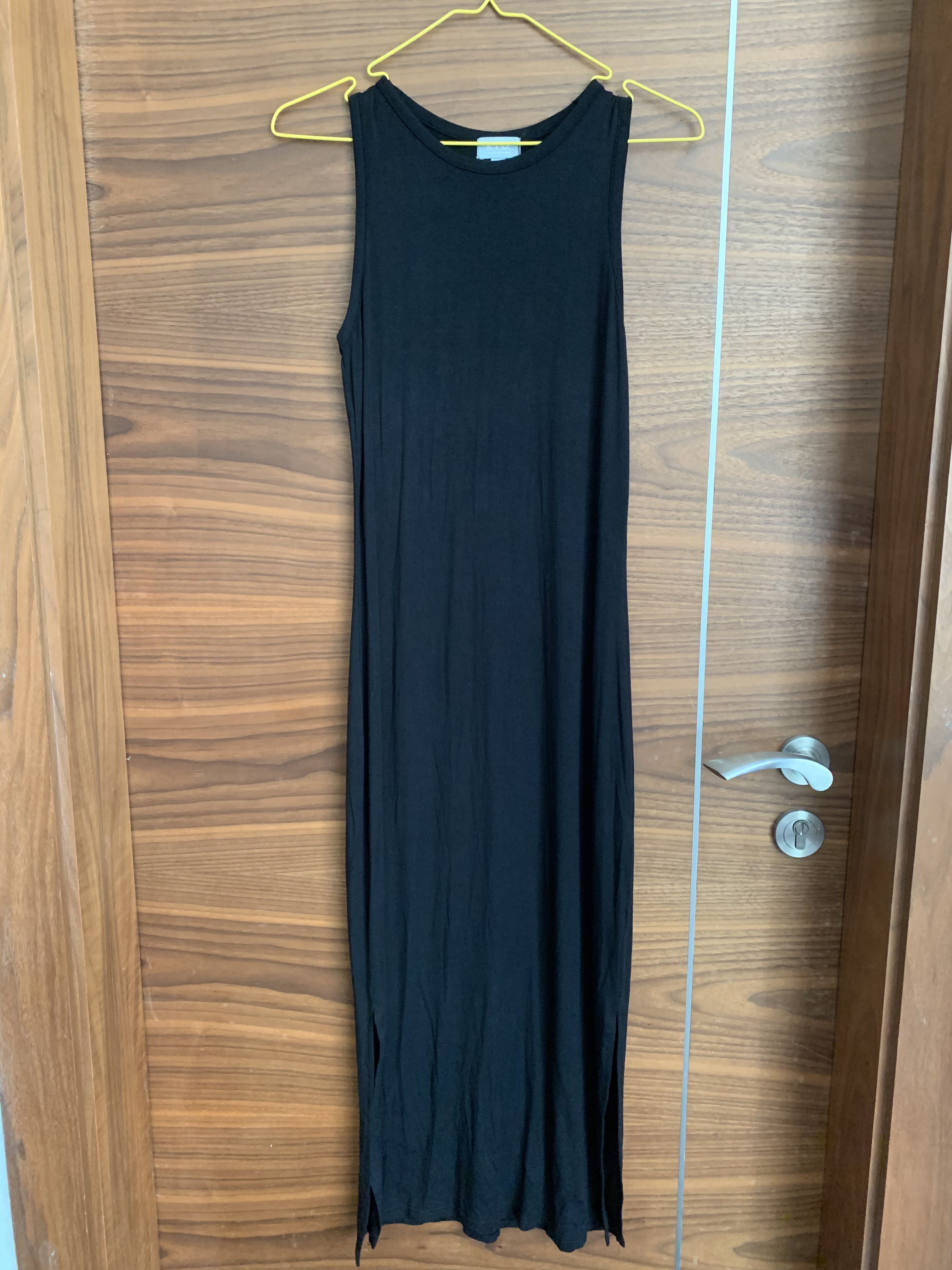 Know the Origin - Maxi Black Dress, Women's Fashion, Dresses & Sets ...