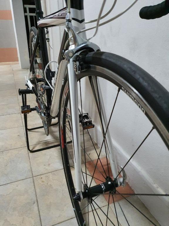 Pristine Polygon Helios 400 ALX, Sports Equipment, Bicycles & Parts ...