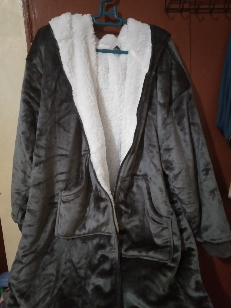 SHERPY LONG COAT, Men's Fashion, Coats, Jackets and Outerwear on Carousell