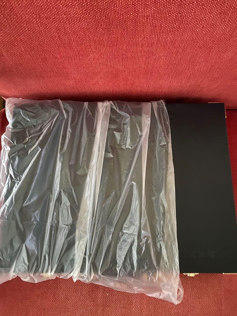 SIA Krisshop Batik limited edition 2021 mahjong set, Hobbies & Toys ...