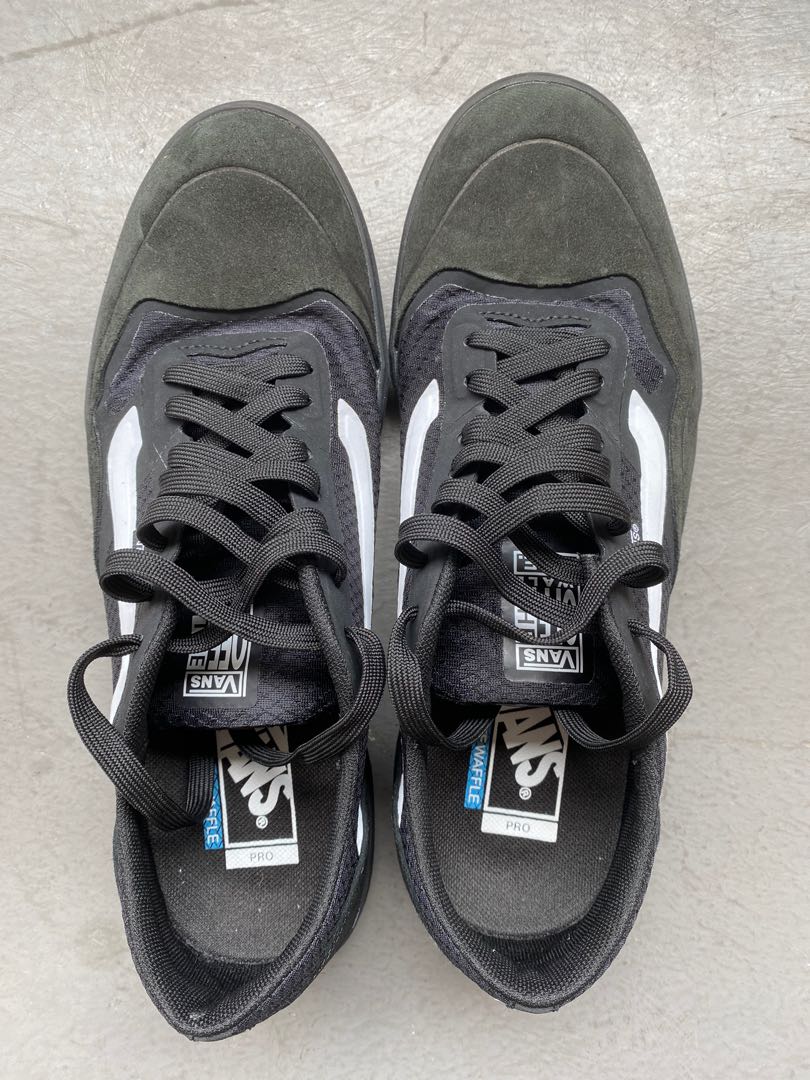 VANS - A.V.E, Men's Fashion, Footwear, Sneakers on Carousell